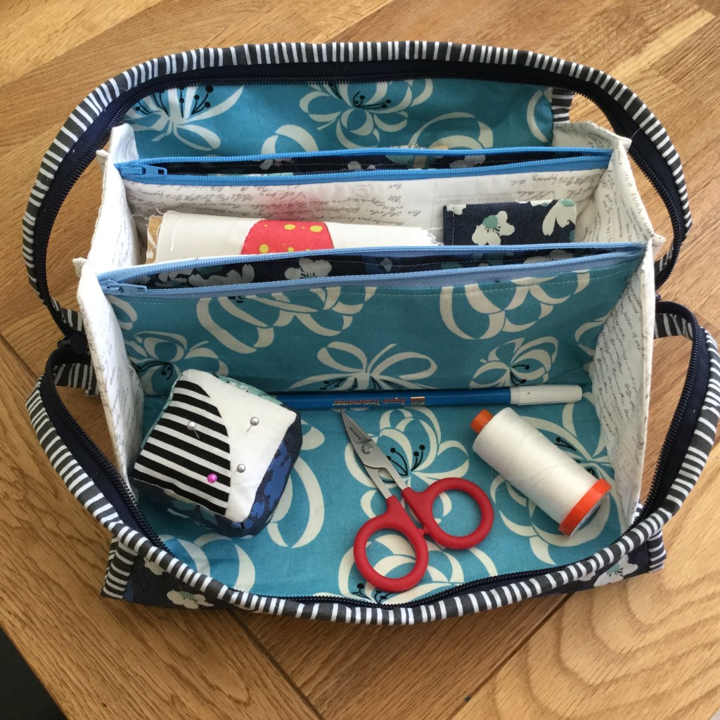 Hand sewing bag – Bionic Gear Bag no 3 | The Lilac Cat