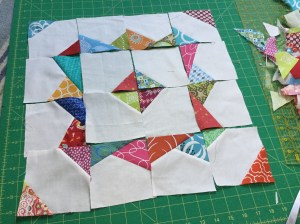 Square scrappy block – Tutorial | The Lilac Cat