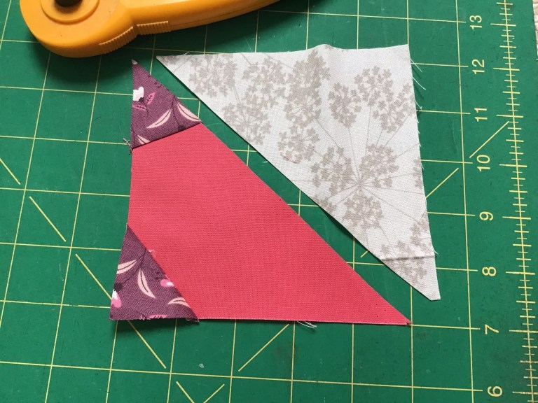 Siblings Together block for Bee 7 – All the birdsongs | The Lilac Cat